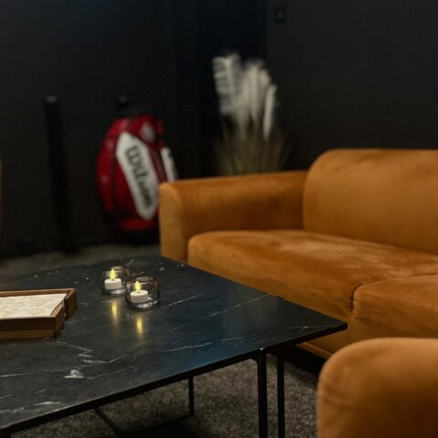 Asker Golf Lounge - Premium golfsimulator i Asker